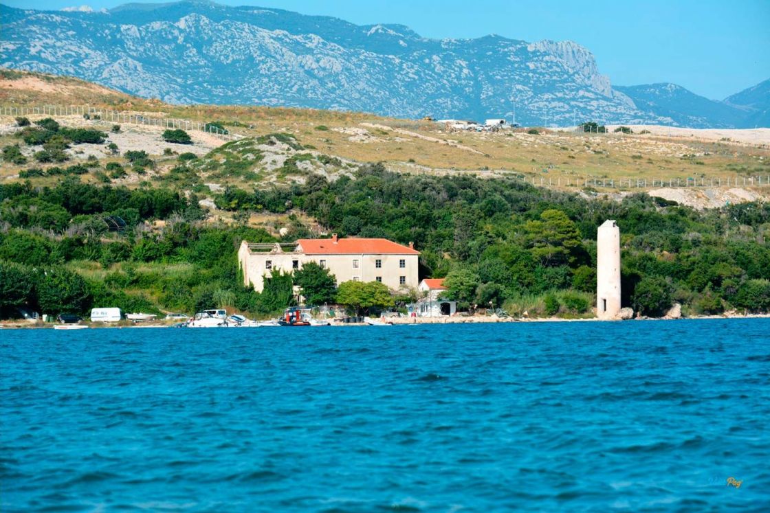 Caska, Island Pag | Apartments | Bay & Beach